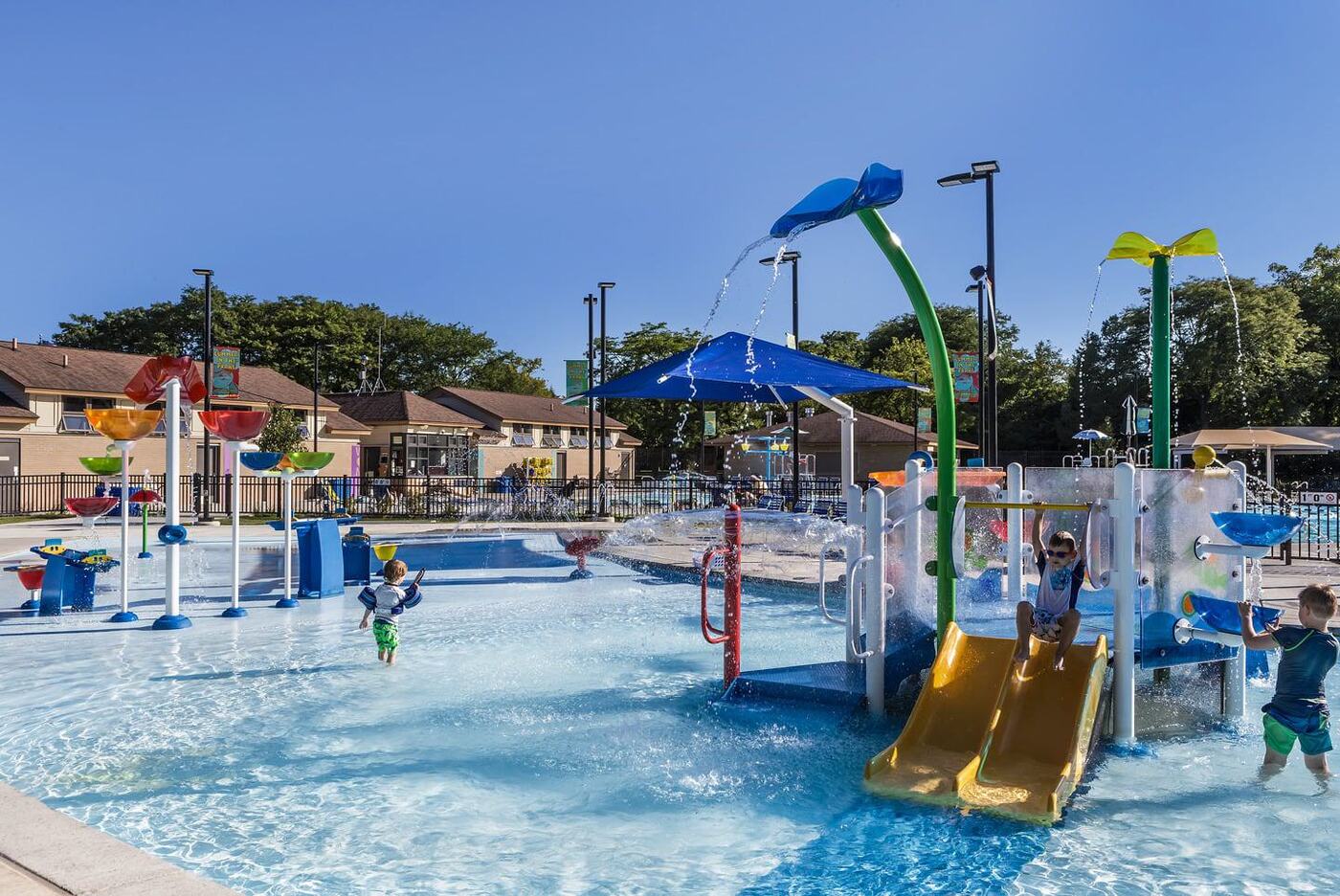 Deerfield Park District Mitchell Park Pool
