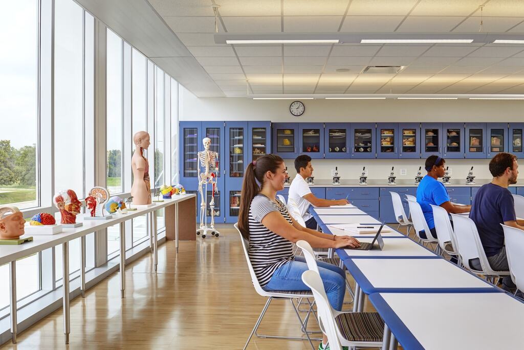 Triton College Health Careers Building | FGM Architects