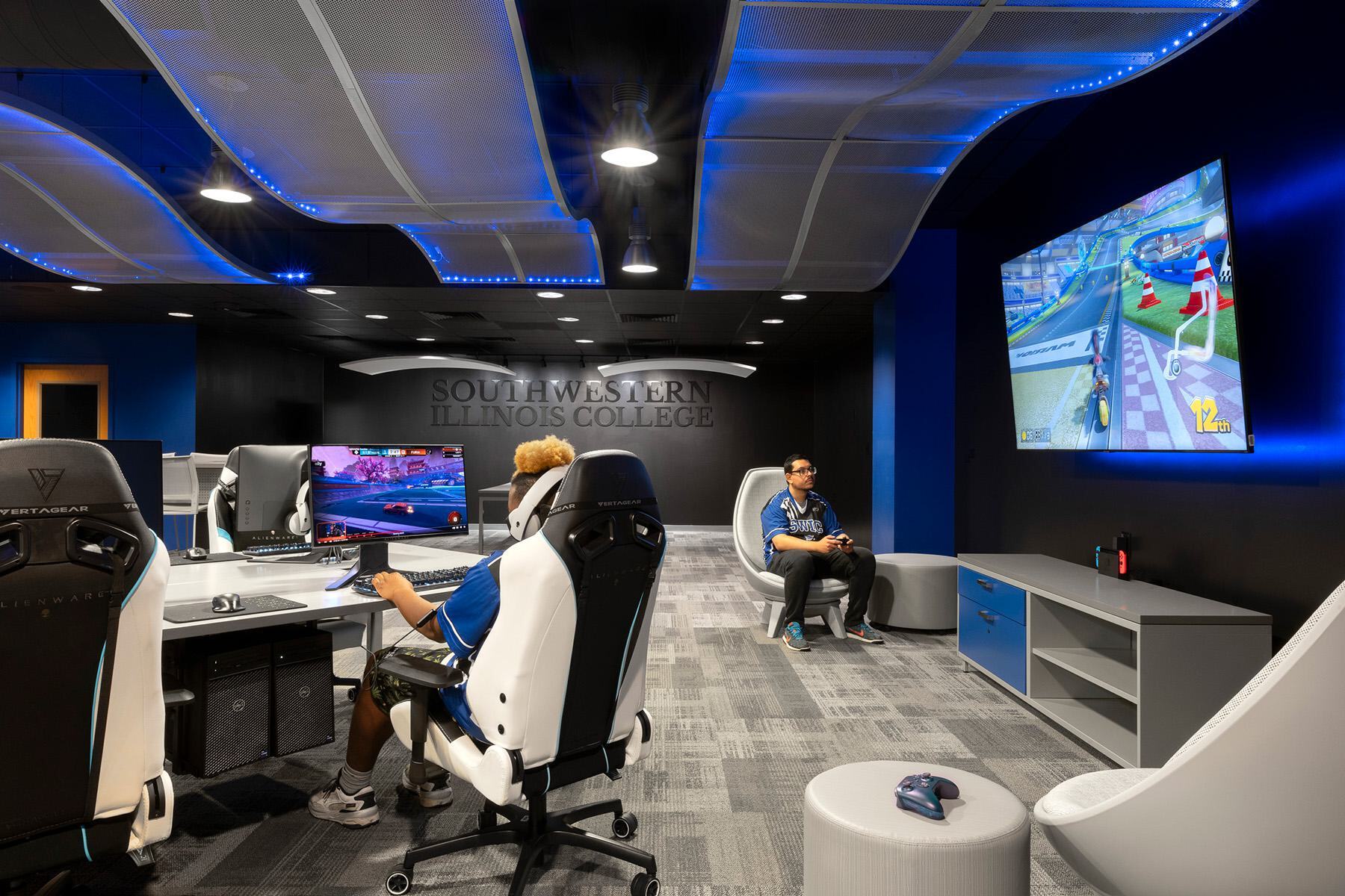 Discover Design Basics and Benefits of Competitive Esports Programs ...