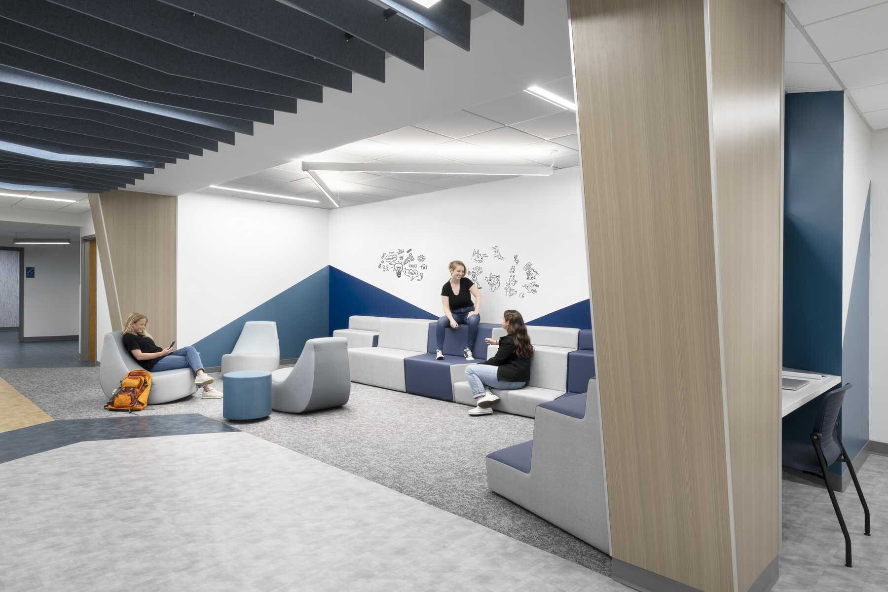Integrating Transition and Breakout Spaces into Higher Education ...
